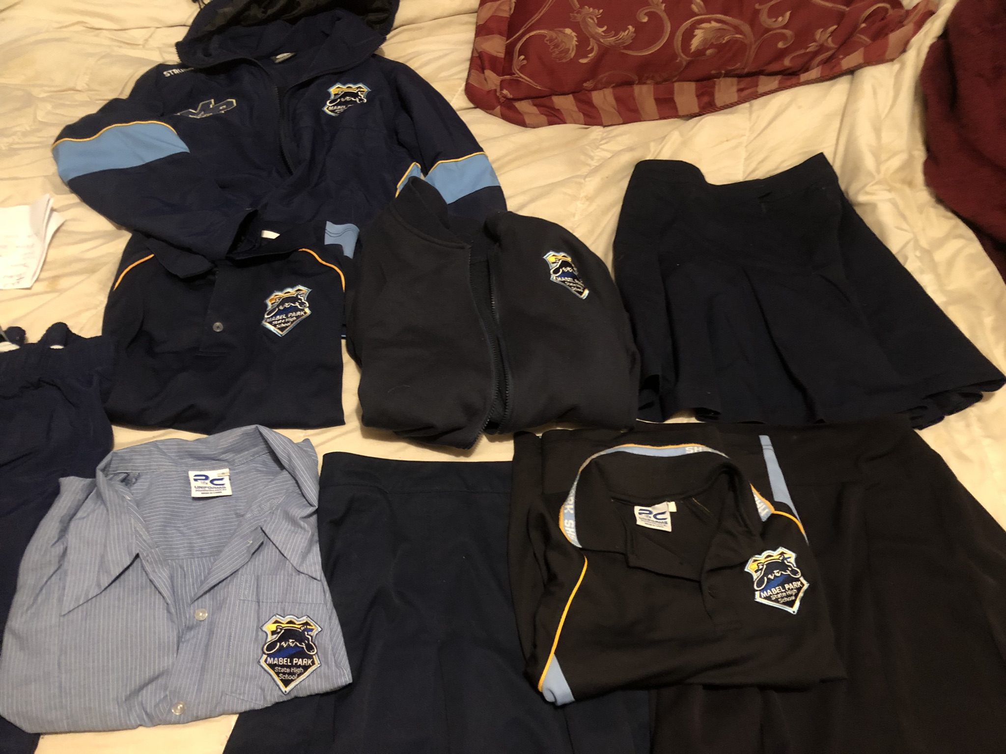 Mabel Park State High School Second Hand Uniform Shop